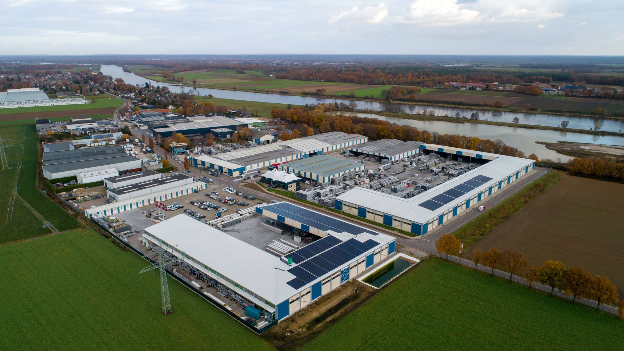 Kontaktinformationen und Internationale Standorte Neptunus